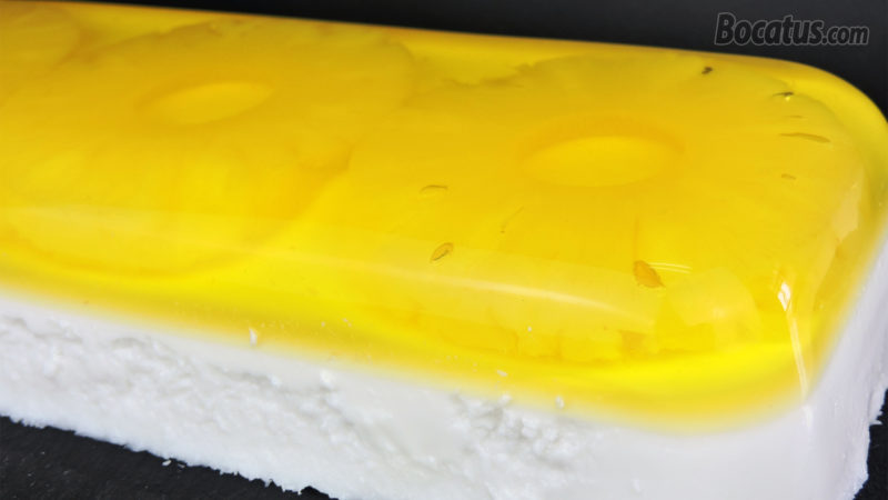 Gelatina de coco y piña – Bocatus