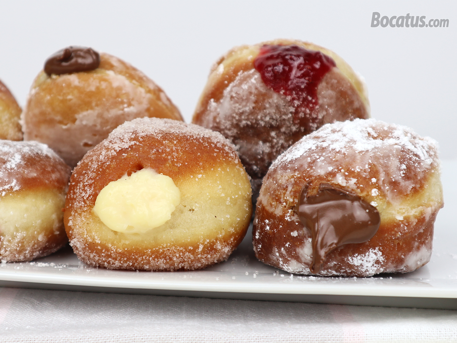 ¡Donuts Rellenos! con 3 rellenos diferentes: Crema, Fresa y Nutella ...