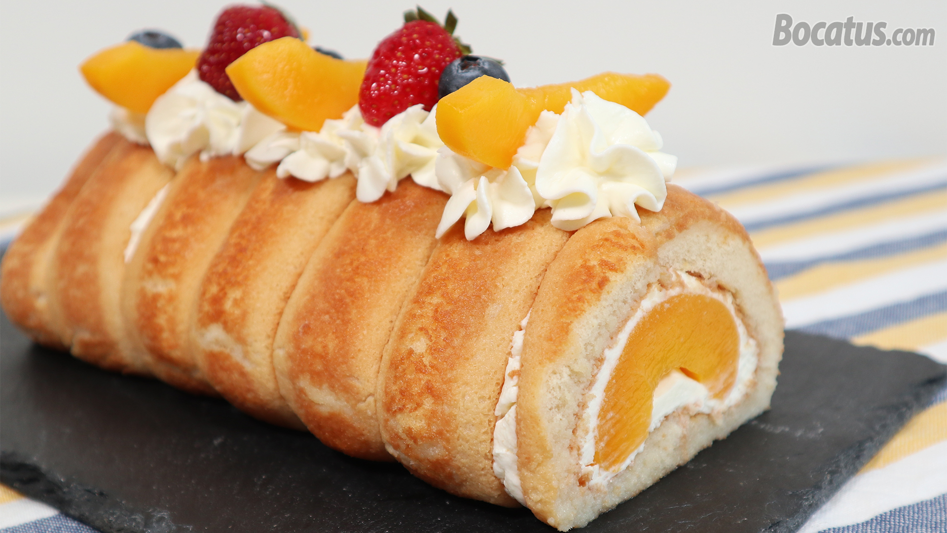 Rollo de Melocotón: un pastel sin horno muy fácil de preparar – Bocatus
